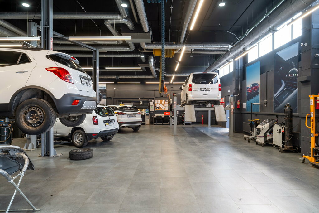 Otomobil satış galerileri Favorit Motors Premium, Moskova, foto