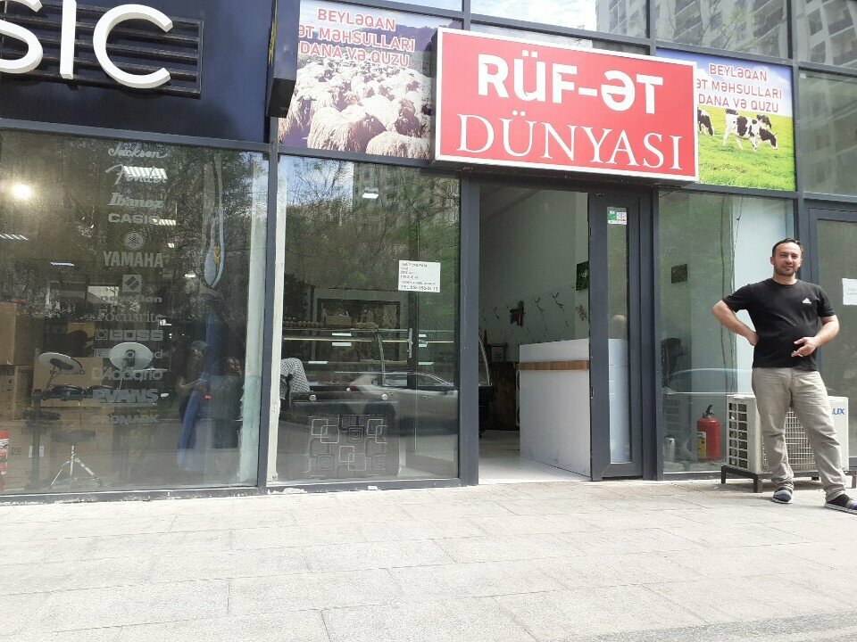Kasap, şarküteri Rüf-ət, Bakü, foto