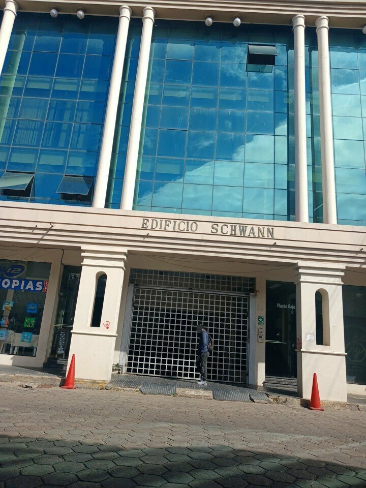 Avukatlar Bufete Juridico Claure, Santa‑Krus, foto