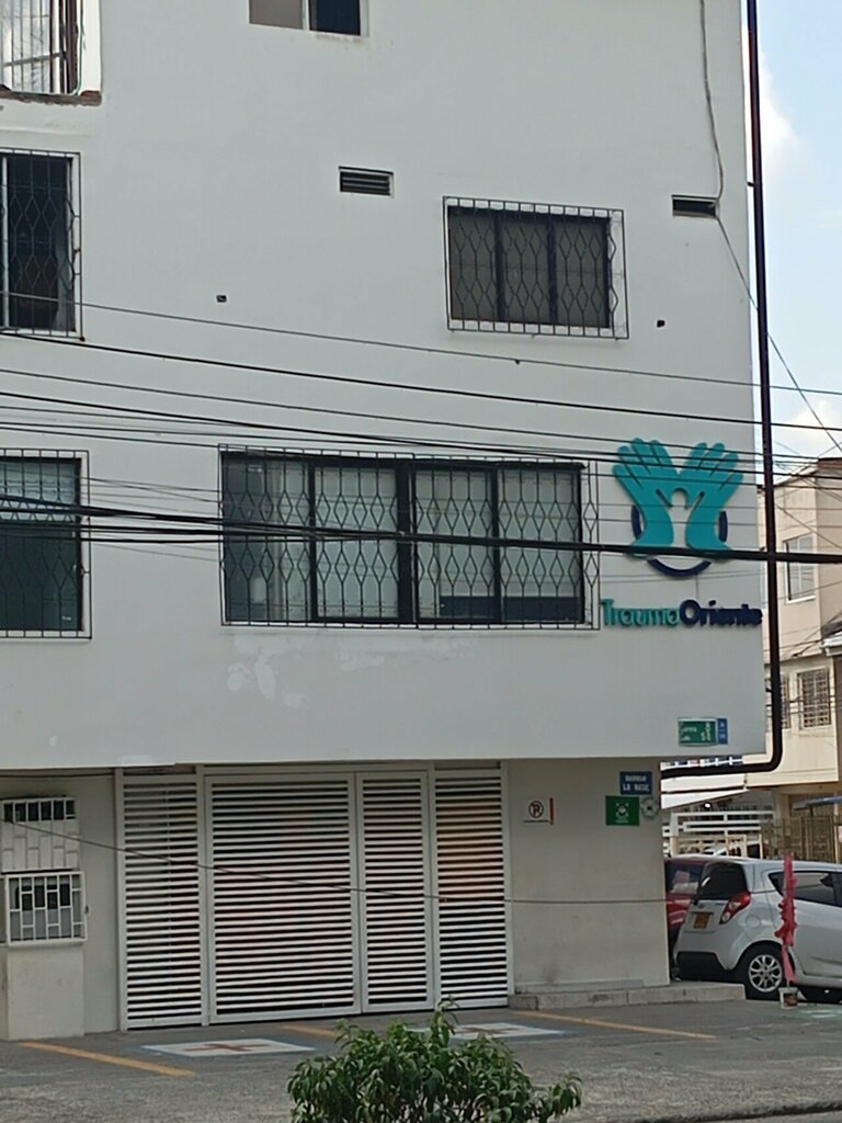 Tıp merkezleri ve klinikler Clínica Traumaoriente, Cali, foto