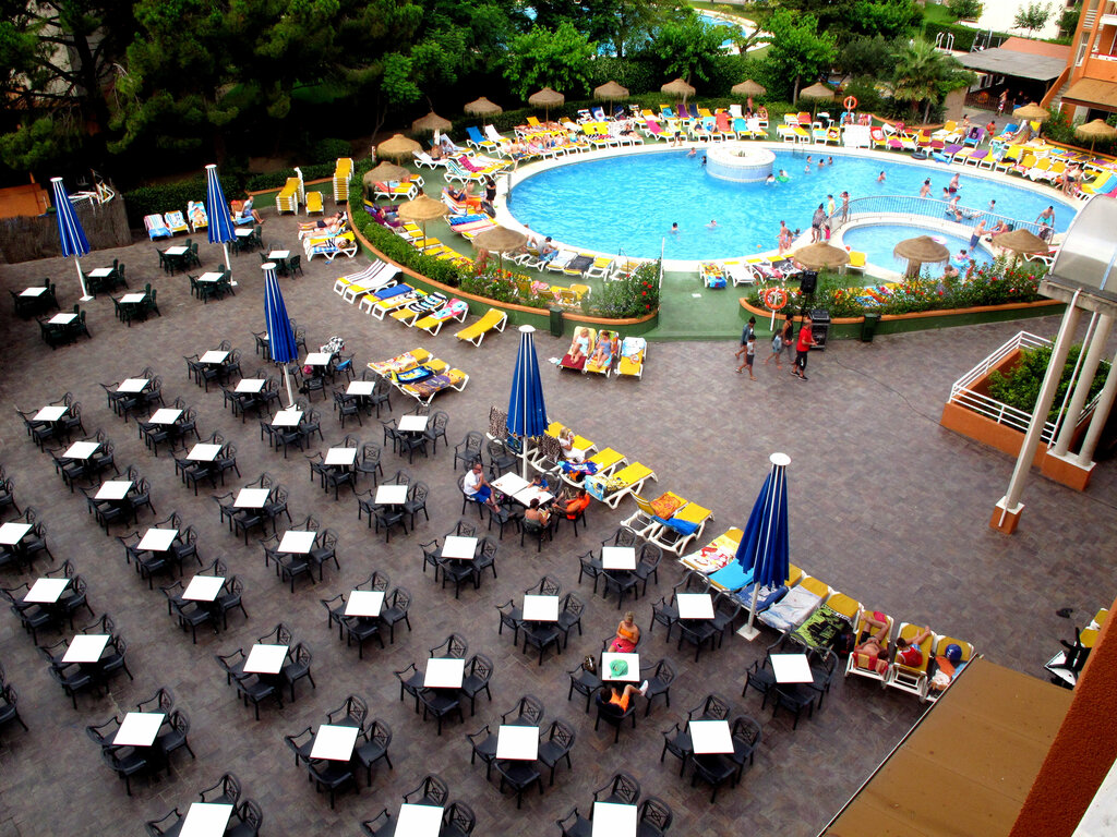 Otel Ohtels Belvedere, Katalonya, foto