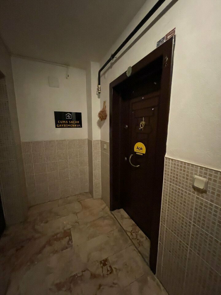 Emlak ofisi Cuma Saçak Gayrimenkul, Antalya, foto