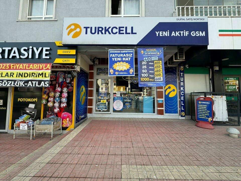GSM operatörleri Turkcell, Ankara, foto