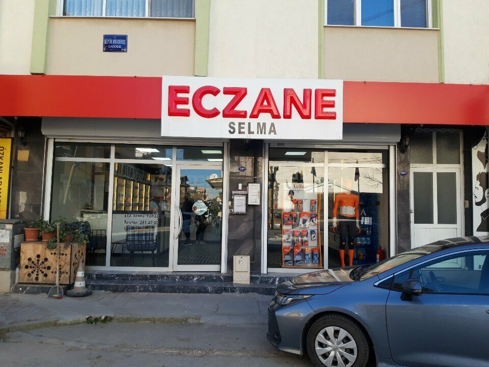 Eczaneler Selma Eczanesi, İzmir, foto