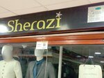 Sherazi (Tariq Road No:13), giyim mağazası  Karaçi'den