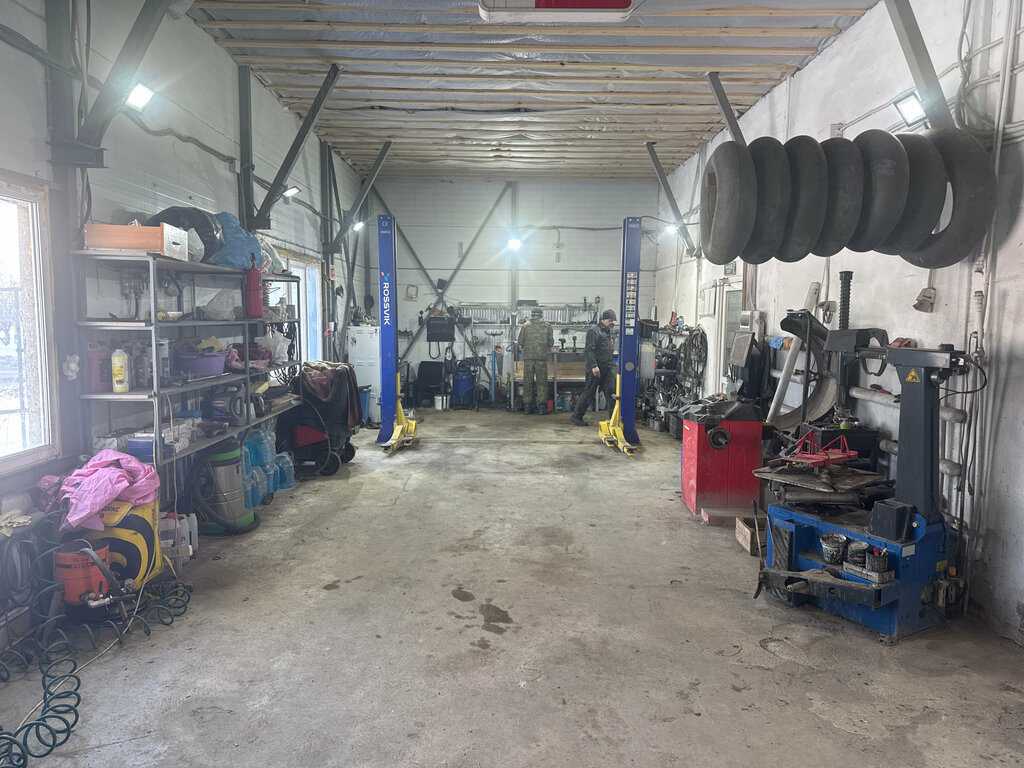 Otomobil servisi Автосервис, Sverdlovskaya oblastı, foto