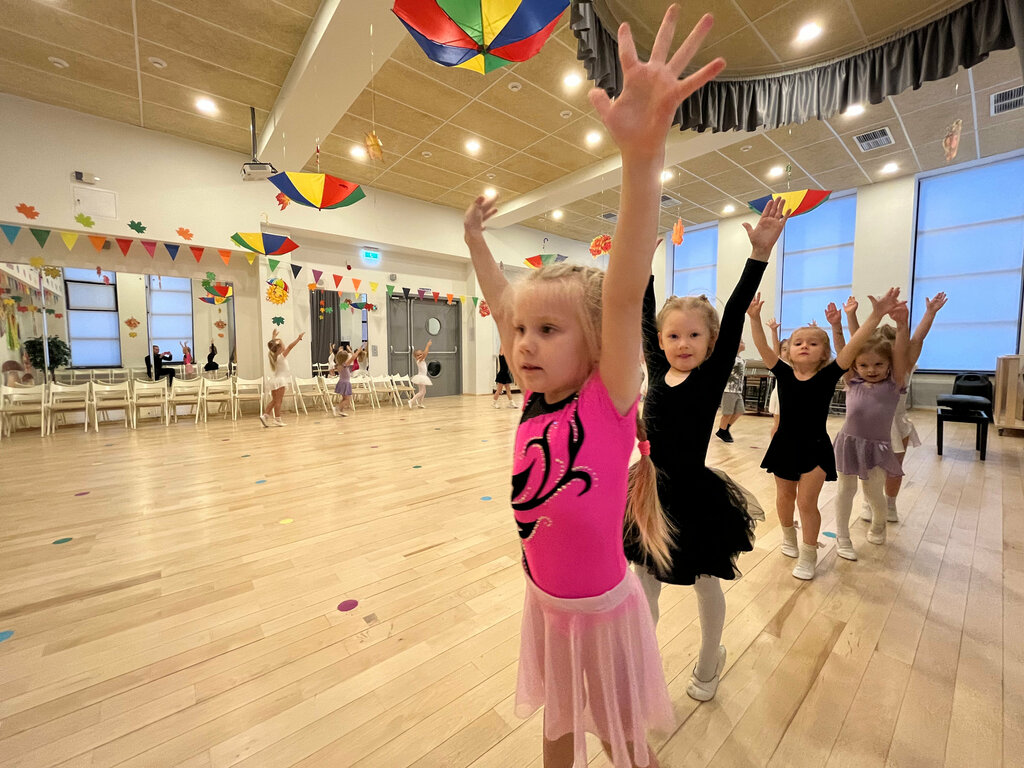 Dans okulları Vam Dance, Moskova, foto