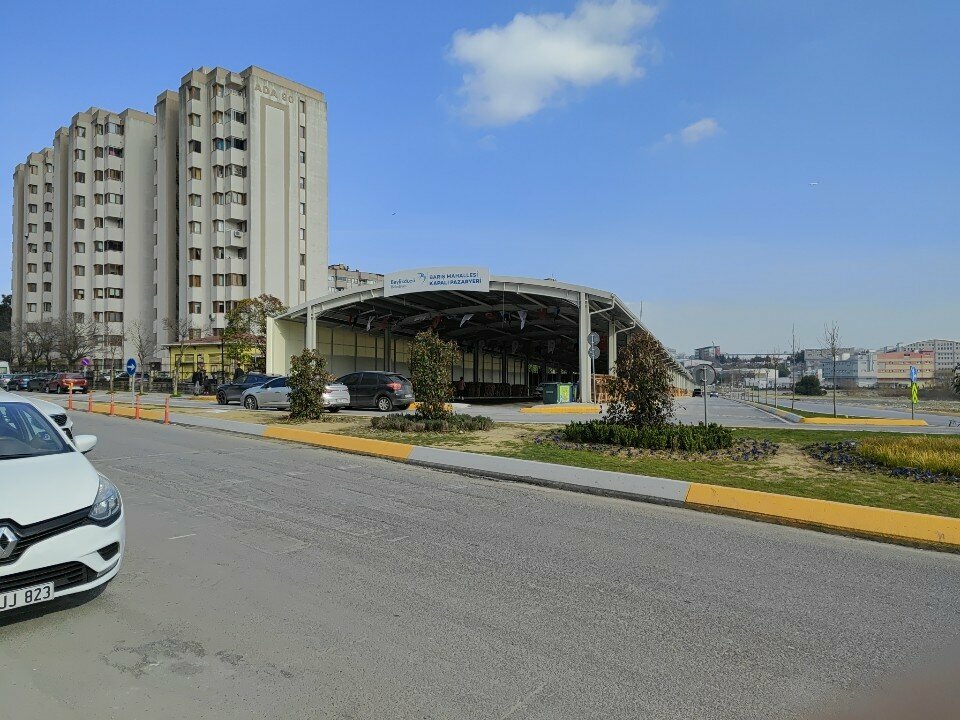 Gıda pazarı Barış Semt Pazarı, İstanbul, foto