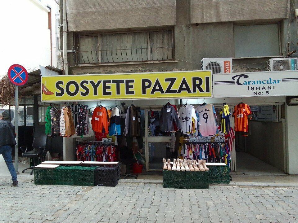 Ayakkabı mağazaları Sosyete Pazarı, İzmir, foto