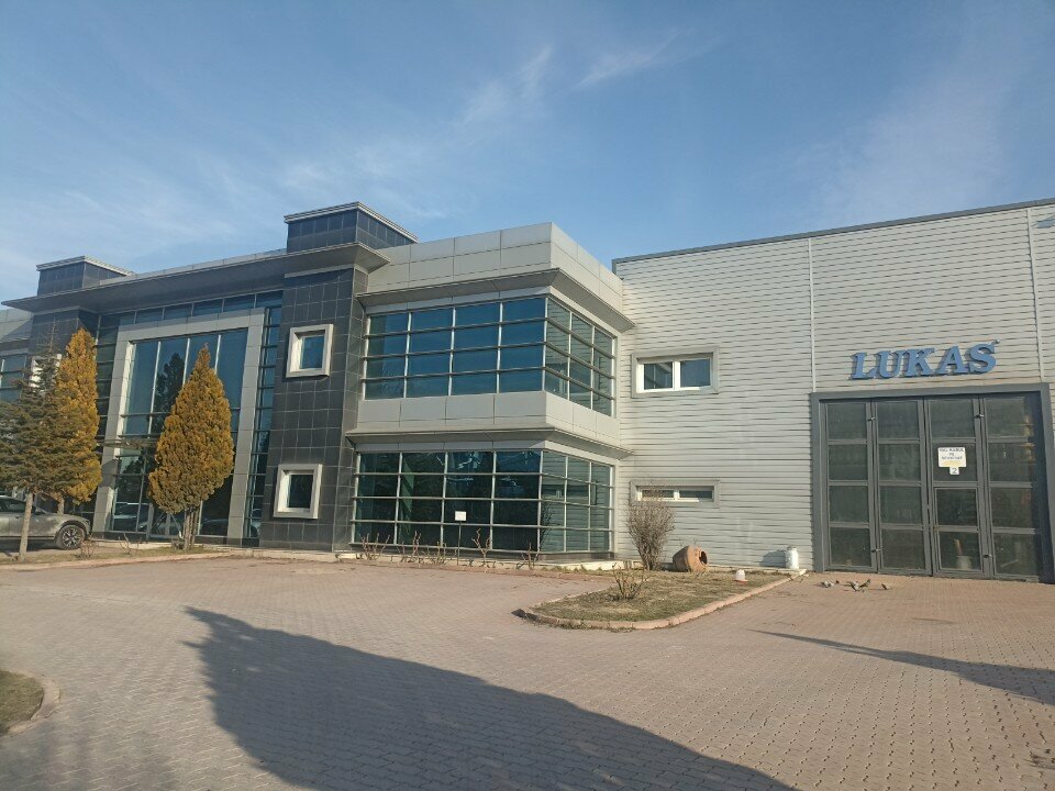 Tarım makineleri, ekipmanlar Lukas Holland, Konya, foto