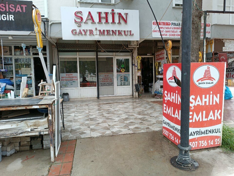 Emlak ofisi Şahin Emlak, İzmir, foto