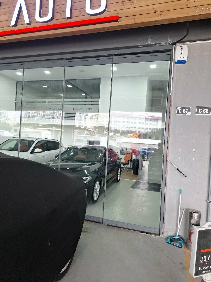 Otomobil satış galerileri Joy Auto, İstanbul, foto