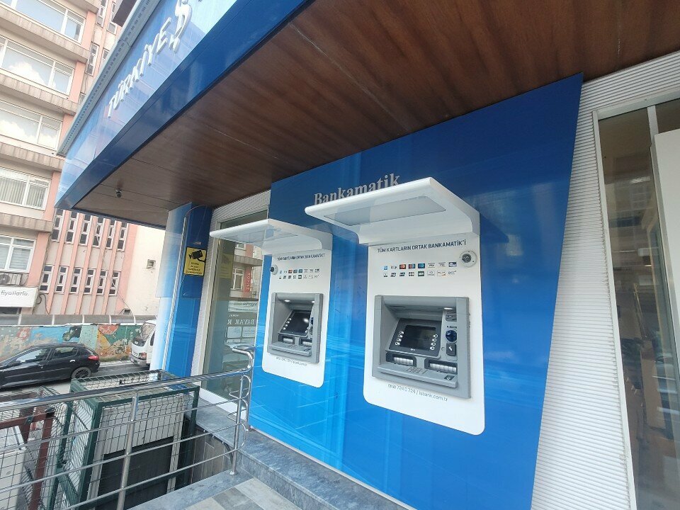 ATM'ler Türkiye İş Bankası, İstanbul, foto