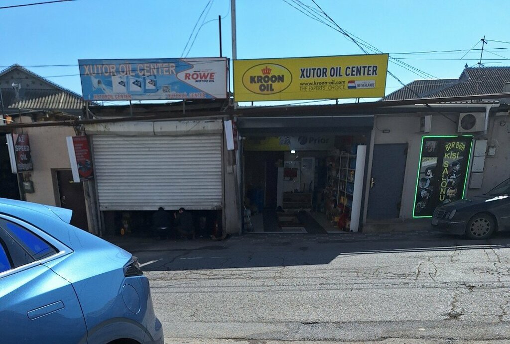 Express yağ değişim noktası Xutor Oil Center, Bakü, foto