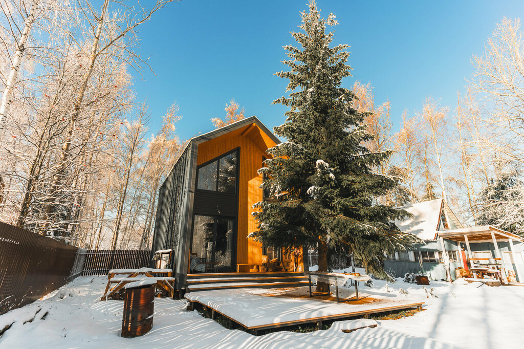 Yazlık ev inşaatı Trendy Barn, Kudrovo, foto