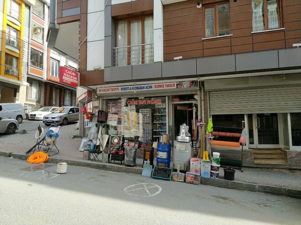 Conta ve keçe takma aletleri Çağrı Yapı Nalbur, İstanbul, foto