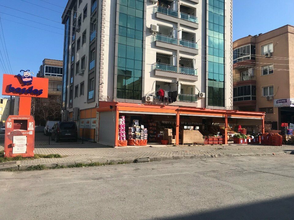 Süpermarket Başdaş Market, İzmir, foto