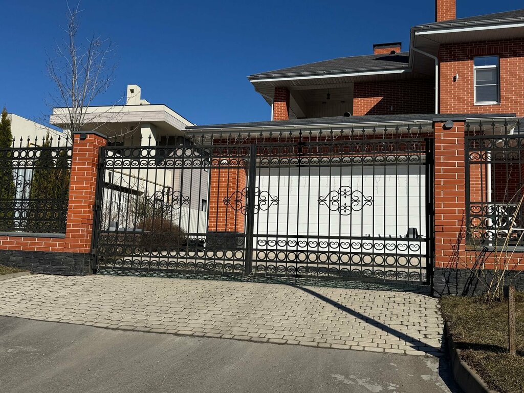 Çitler, parmaklıklar Забор - Автор, Moskova ve Moskovskaya oblastı, foto