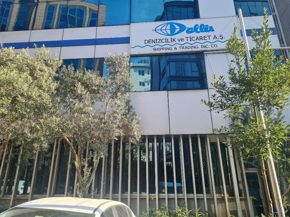 Otomobil servisi Delta Denizcilik, İstanbul, foto