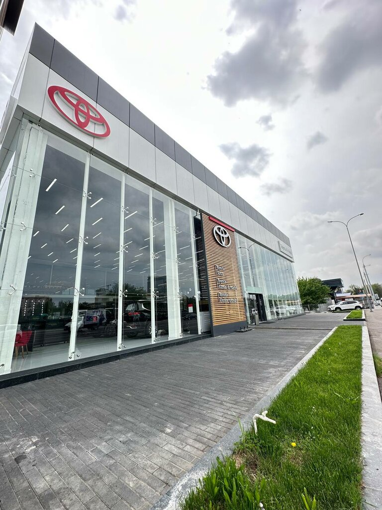 Otomobil satış galerileri Toyota A Auto, Taşkent, foto