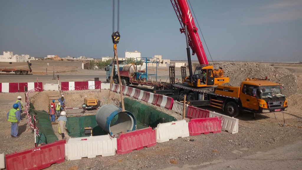 i̇nşaat konstrüksiyonları Alpha Matrix Contracting, Dubai, foto