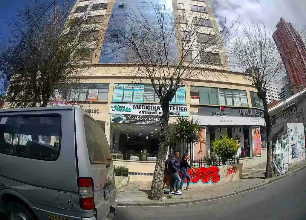 Tıp merkezleri ve klinikler Sandra Irusta, La Paz, foto
