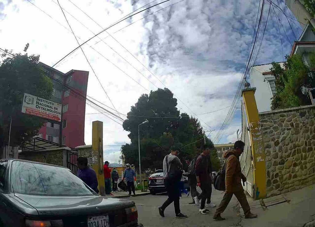 Tıp merkezleri ve klinikler National Institute of Ophthalmology, La Paz, foto