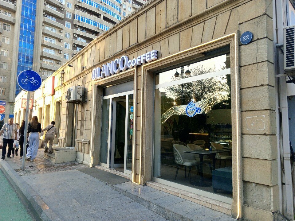 Kahve dükkanları Blanco Coffee, Bakü, foto