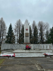 парк Победы (Sverdlovsk Region, Novolyalinskiy munitsipalny okrug, posyolok Pavda, park Pobedy), kültür ve eğlence parkları  Sverdlovskaya oblastından