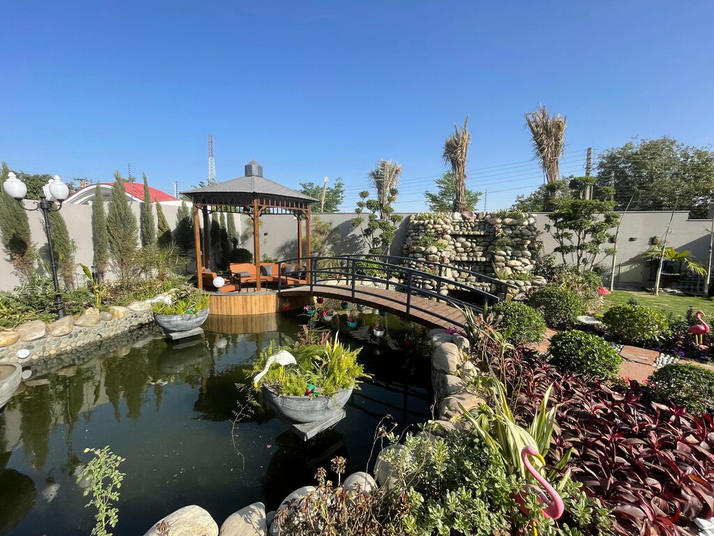 Mimari proje firmaları Miraj Son's Landscaping Waterfall Fountain And Maintain Lawn, Lahor, foto