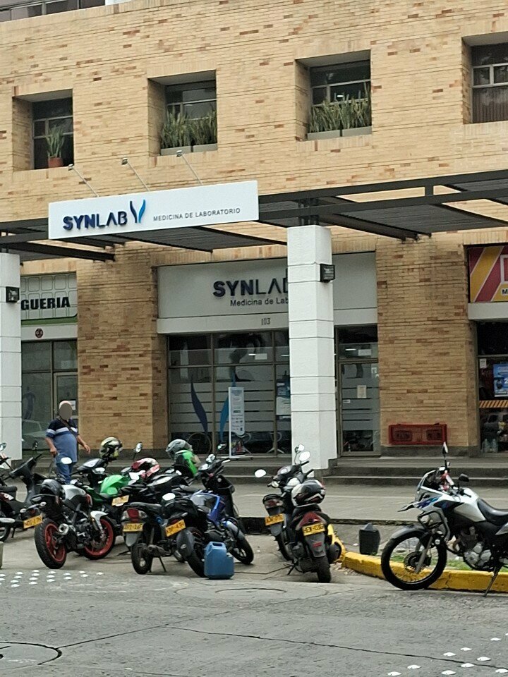 Tıbbi laboratuvarlar Sede Synlab Camino Real, Cali, foto