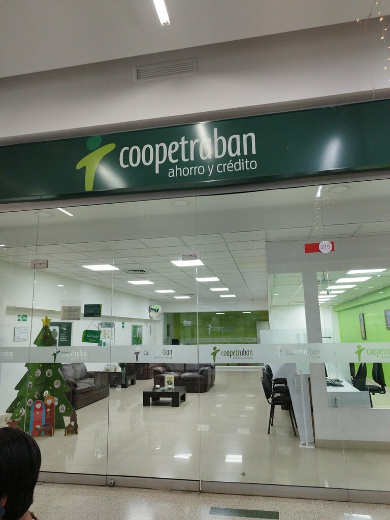 Kredi komisyoncuları Coopetraban Punto Clave, Medellin, foto