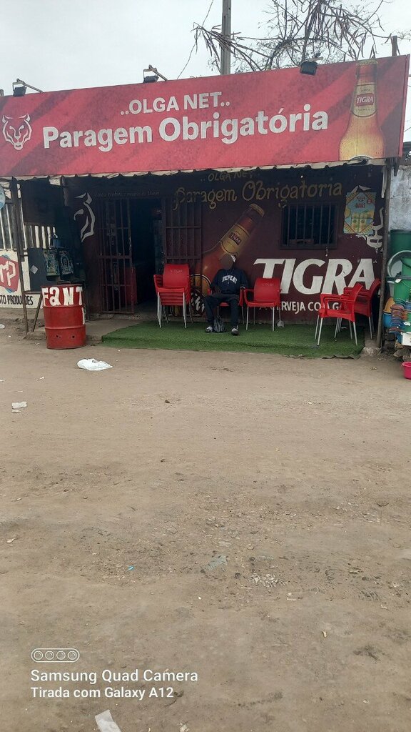 Bar Olga Net, Loanda, foto