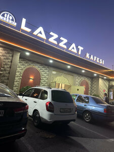 Lazzat (Gúlіstan kóshesі No:37, Abay District), kafe  Çimkent'ten (Şımkent'ten)