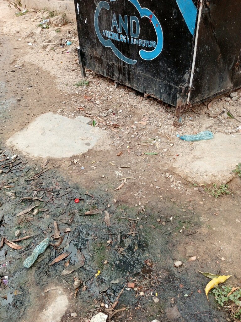Kırtasiyeler And Tecnologia, Loanda, foto