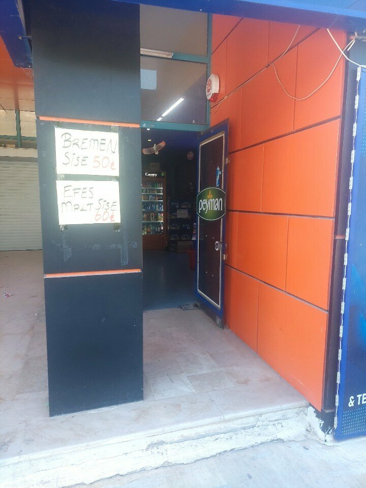 Alkollü içecekler Çağdaş Büfe & Tekel Bayi, Adana, foto