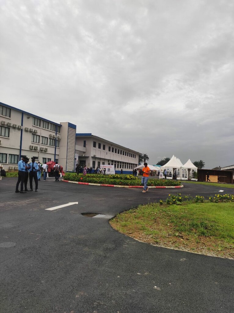 Ortaokul Lycée Technique d'Abidjan, Abican, foto