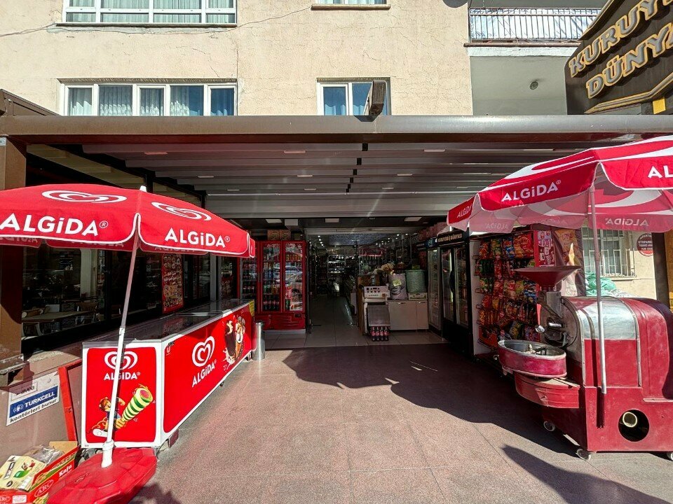 Kuruyemiş, atıştırmalık, kuru meyve Kuruyemiş Dünyası, Ankara, foto