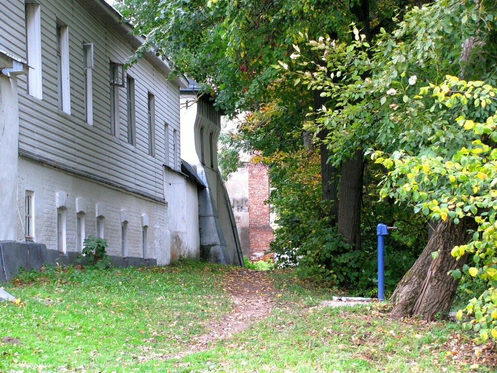 Tulumba Standpipe, Roslavl, foto