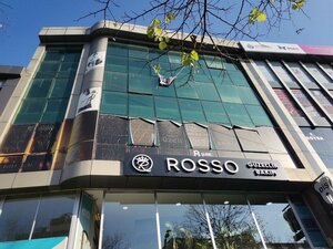 Rosso Beauty and Cosmetics (Yenidoğan Mah., 58. Blv., No:133, Zeytinburnu, İstanbul), güzellik salonu  İstanbul'dan