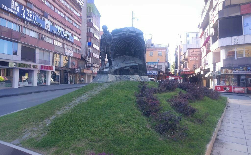 Giyim mağazası Öğretmenler Pazarı, Zonguldak, foto
