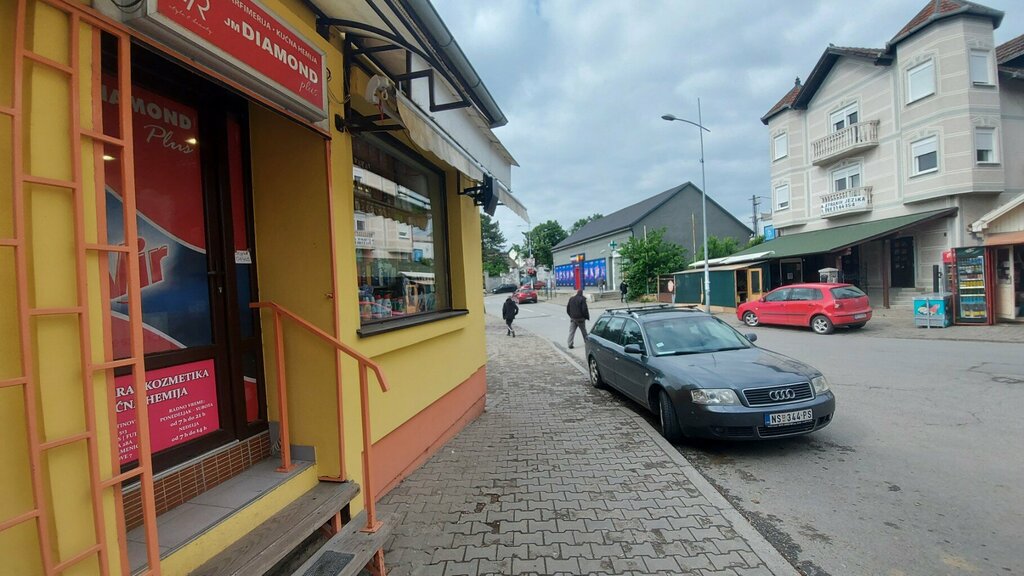 Ev eşyası mağazaları Diamond Plus, Güney Backa İlçesi, foto