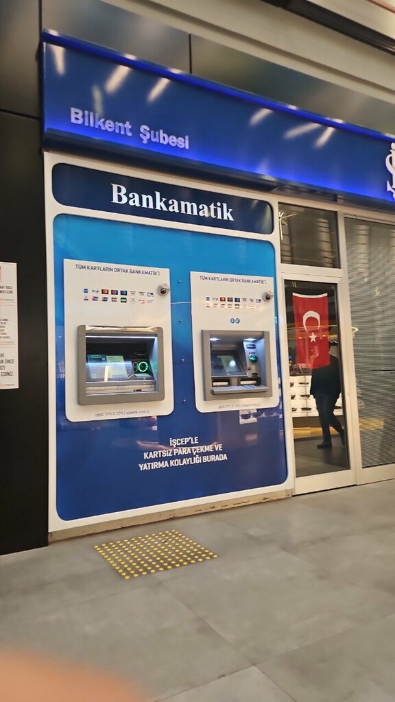 ATM'ler Türkiye İş Bankası Bankamatik, Ankara, foto