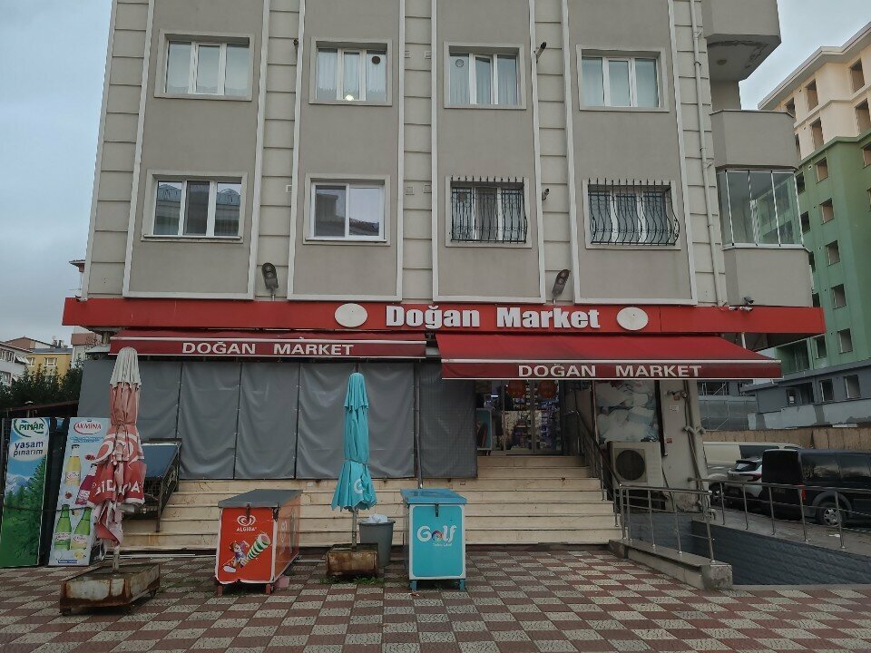 Market Doğan Market, İstanbul, foto