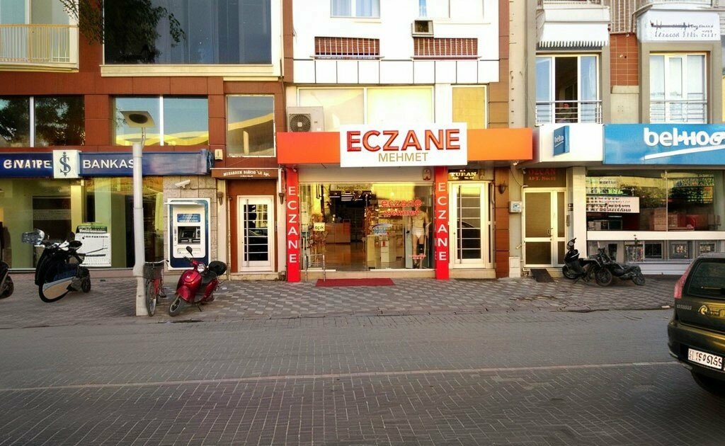 Eczaneler Mehmet Eczanesi, Akhisar, foto