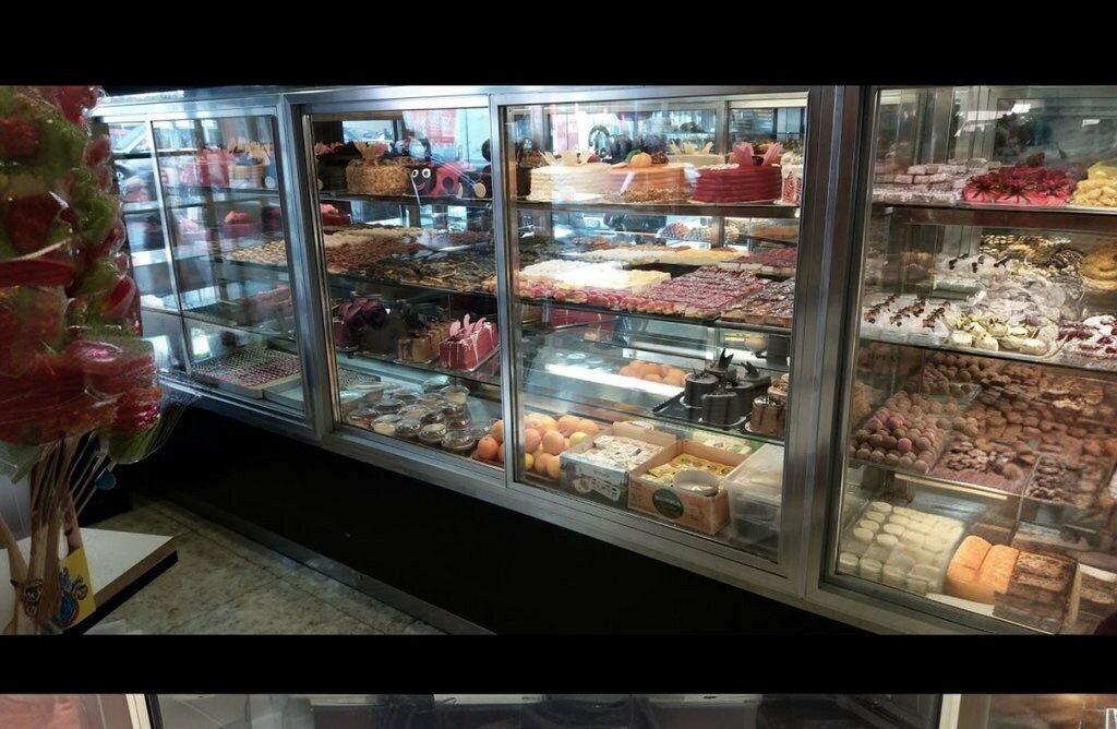Kafe Tatlı Bahçem Pastaneleri, İstanbul, foto