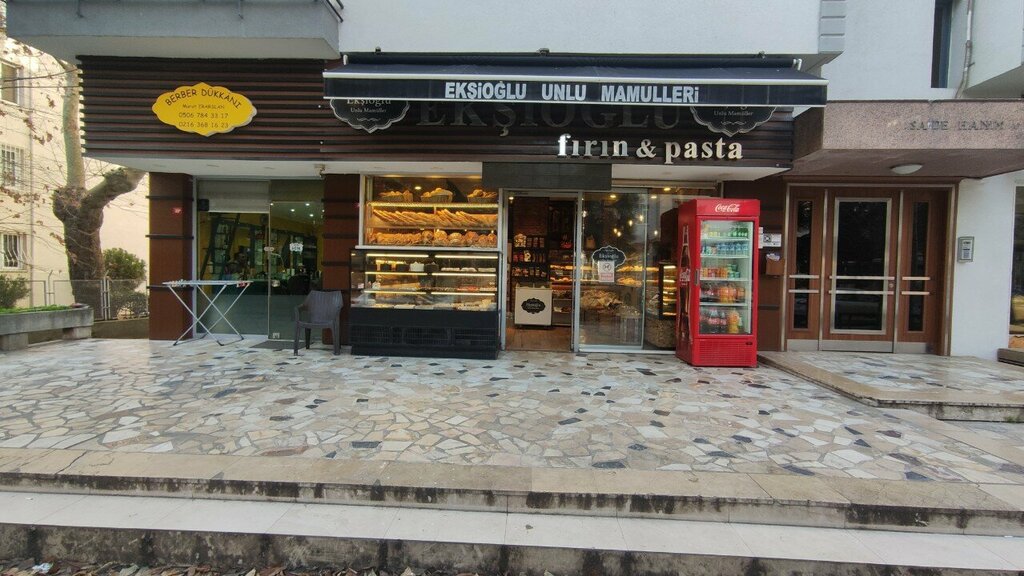 Ekmek fırını Ekşioğlu Unlu Mamülleri, İstanbul, foto