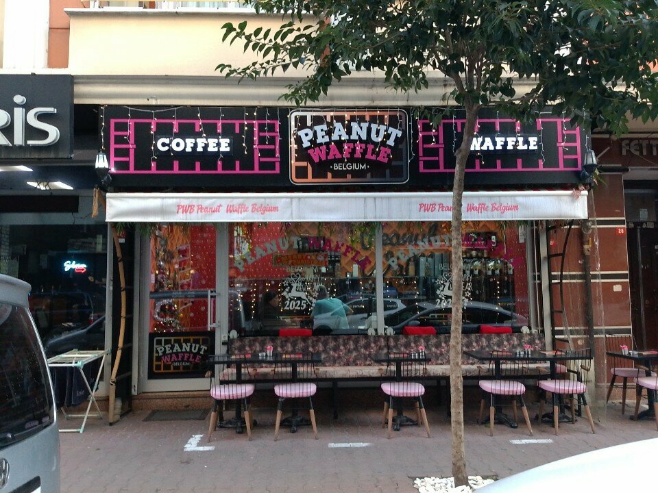 Kafe Peanut Waffle Şirinevler, İstanbul, foto