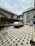 Tinchlik (Qo'rg'on ko'chasi No:65), otel  Karşı'dan