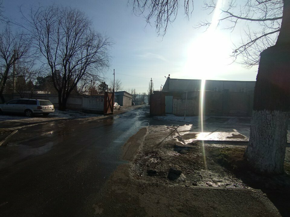 Lise Евразийский университет, Bişkek, foto